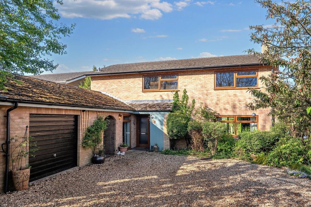 4 bedroom detached house for sale in St. Michaels, Longstanton, CB24