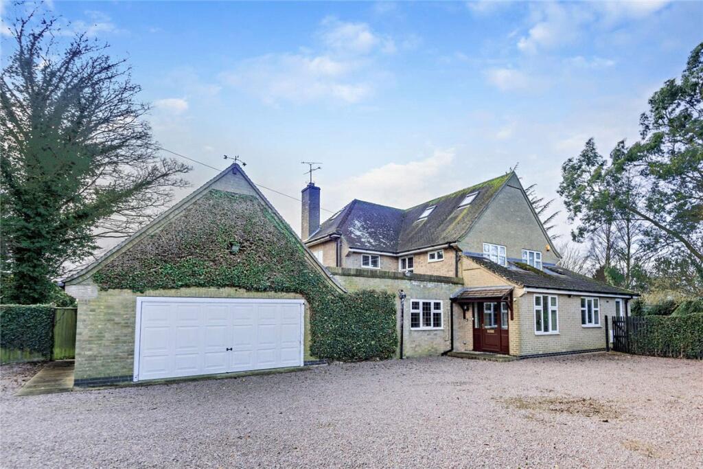 5 bedroom detached house for sale in Longthorpe Green, Longthorpe ...