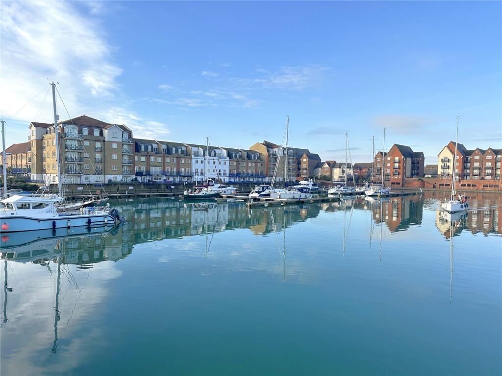 4 bedroom end of terrace house for sale in The Piazza, Sovereign ...