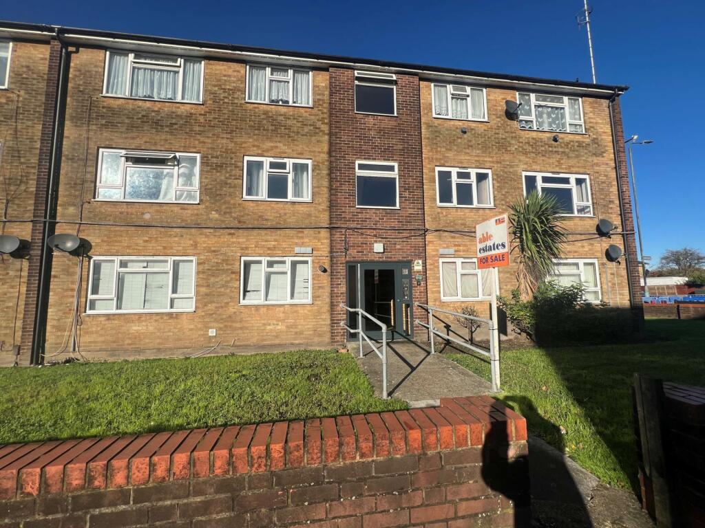 2 bedroom flat for sale in Belmont Road, Northumberland Heath ** 3D ...