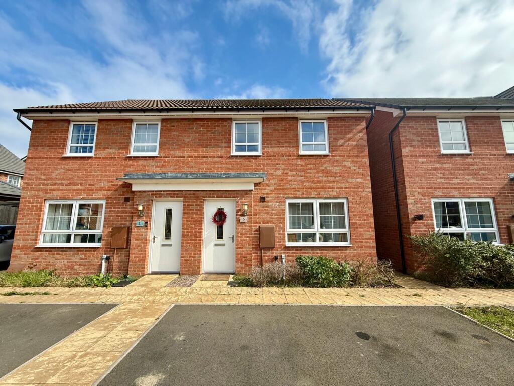3 bedroom semi-detached house for sale in Carlisle Terrace, Bourne, PE10