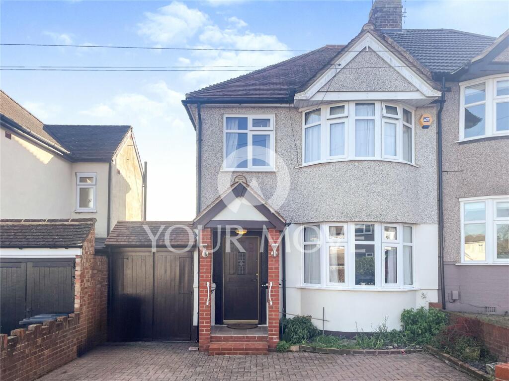 3 Bedroom Semi Detached House For Sale In Warren Road Dartford Kent Da1
