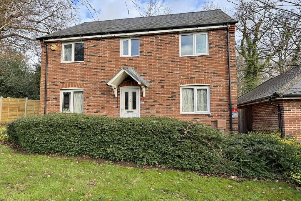 4 bedroom detached house for sale in Colden Common, SO21