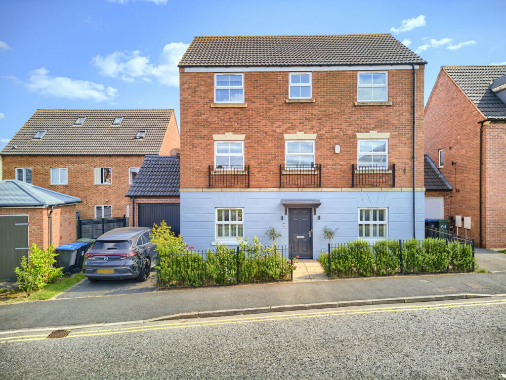 6 bedroom detached house for sale in Lathkill Street, Market Harborough ...