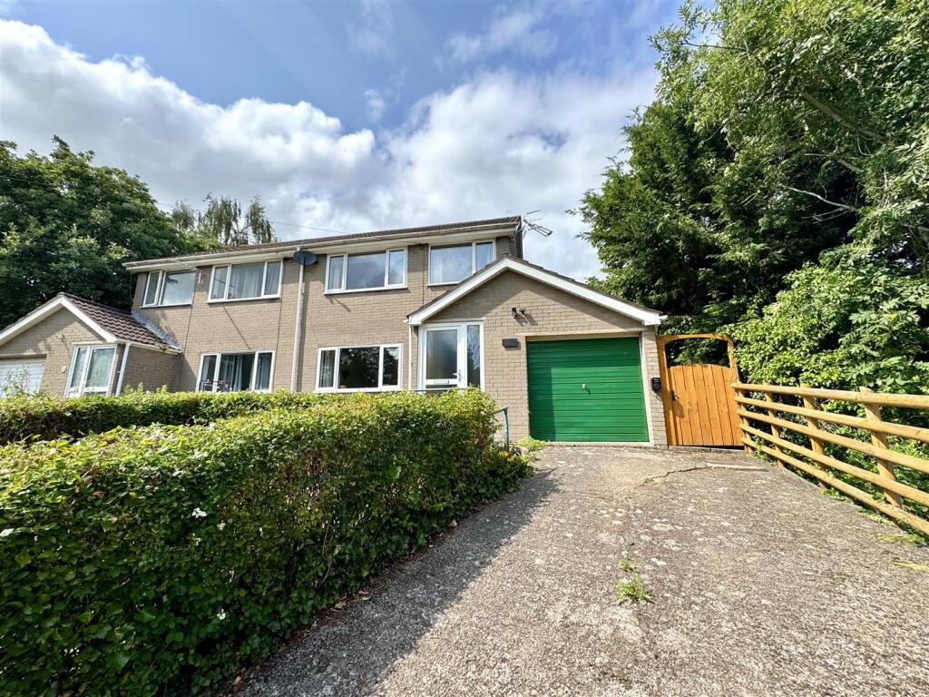 3 bedroom semi-detached house for sale in Caird Street, Chepstow, NP16