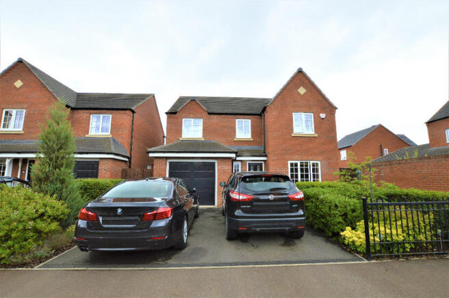 4 Bedroom Detached House For Sale In Juniper Drive Houghton Conquest