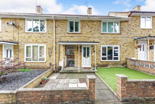 3 Bedroom Terraced House To Rent In Haversham Drive Easthampstead