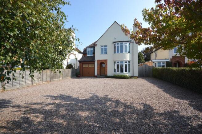 4 Bedroom Detached House For Sale In Northampton Road Earls Barton