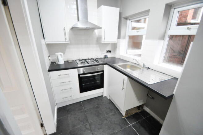2 bedroom ground floor flat for sale in Meddowcroft Road, Wallasey, CH45