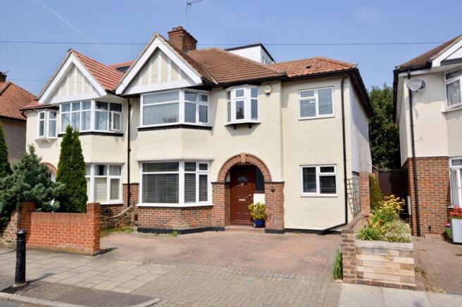 6 Bedroom Semi Detached House For Sale In Tranmere Road Whitton Tw2