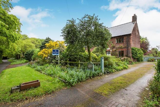 3 Bedroom Semi Detached House For Sale In Marton Lane Gawsworth