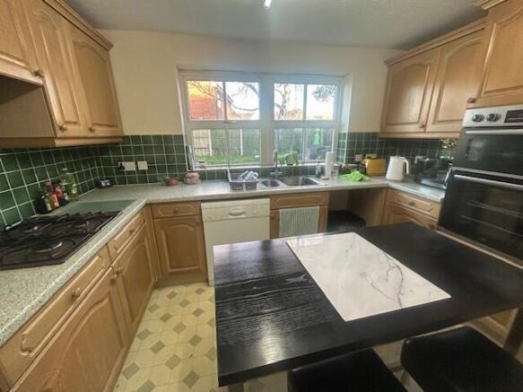 4 bedroom detached house for rent in Barrack Close, Sutton Coldfield ...