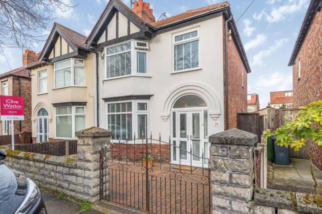3 Bedroom Semi Detached House For Sale In Rosebery Avenue Brighton Le