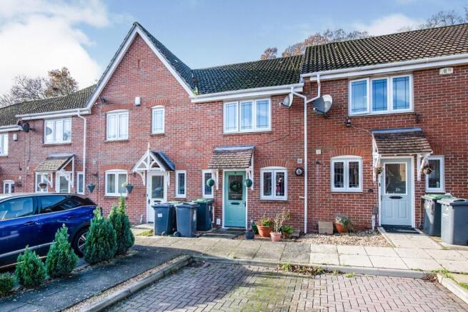 2 Bedroom Terraced House For Sale In Hobby Close Waterlooville