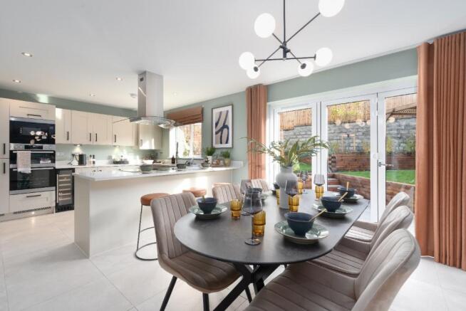 6 bedroom detached house for sale in Moorland Drive, Feniscowles, Blackburn, BB2 5DD, BB2