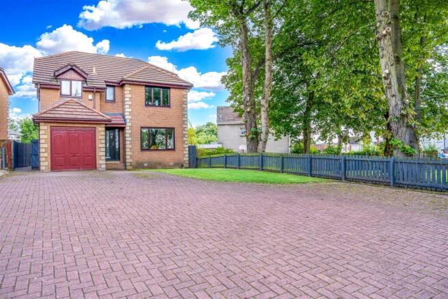 4 bedroom house for sale in Airbles Road, Motherwell, ML1