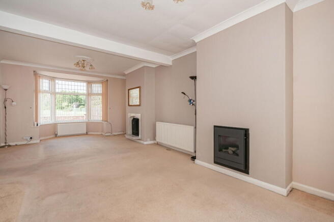 3 bedroom end of terrace house for sale in Springhead Avenue, Hull ...