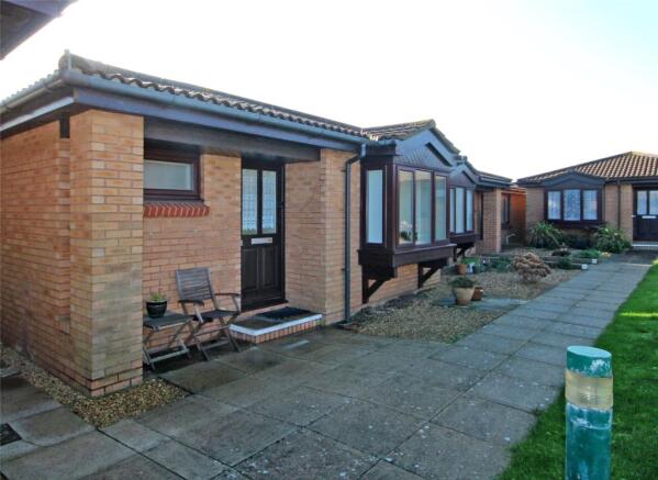 1 Bedroom Bungalow For Sale In Andbourne Court Admiralty Road