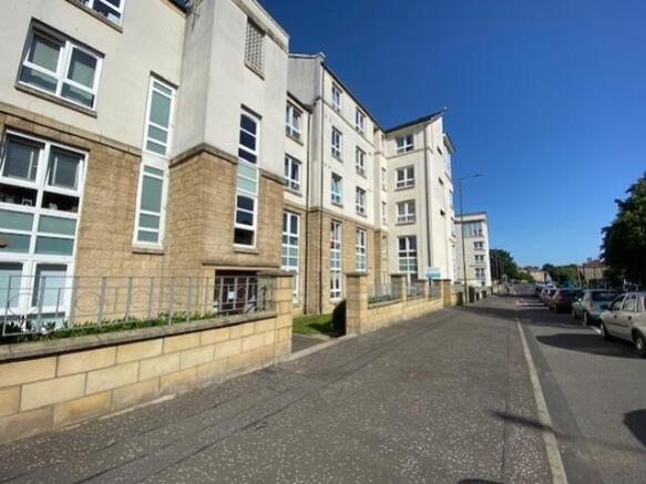 2 bedroom flat for rent in Lochend Road, Leith, EH7 , EH7