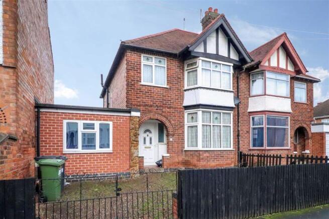 3 Bedroom Semi Detached House For Sale In Tachbrook Street Leamington