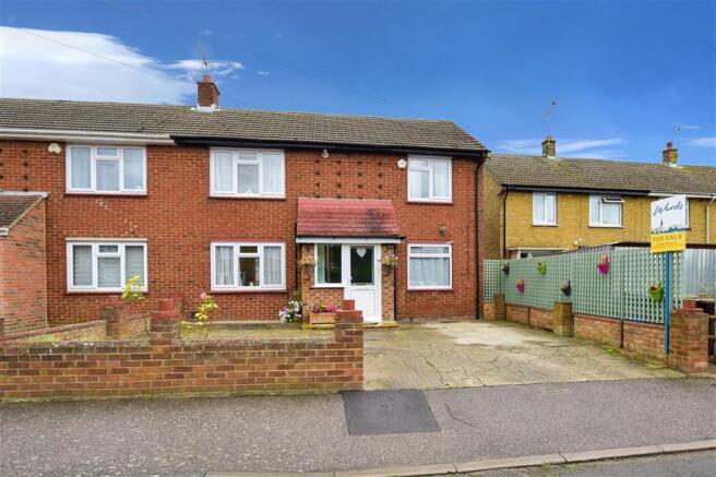 3 Bedroom Semi Detached House For Sale In Musgrave Road Sittingbourne