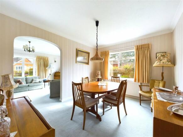 2 Bedroom Detached Bungalow For Sale In The Chase Findon Village