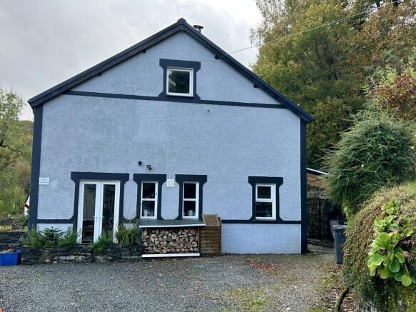 4 bedroom house for sale in Pont Cyfyng, Capel Curig, LL24