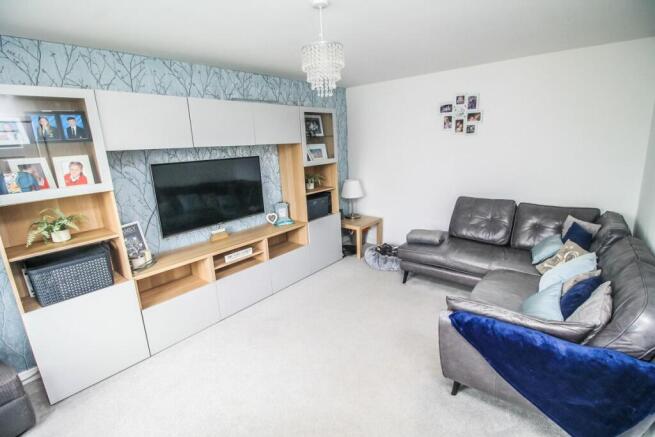 5 Bedroom Detached House For Sale In Chalk Hill Road Houghton Le