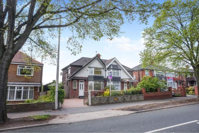 3 Bedroom Semi Detached House For Sale In Lancaster Road Salford M6 M6