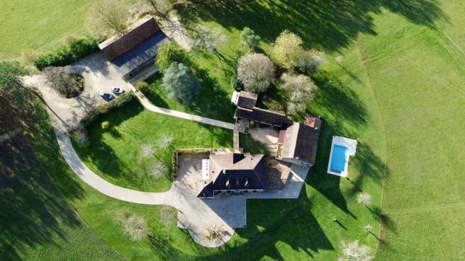 8 bedroom stone house for sale in Saint Cyprien, France