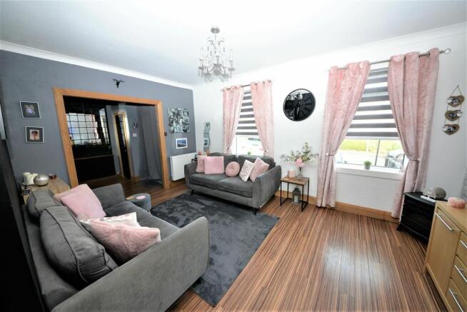 3 Bedroom Semi Detached House For Sale In Pentland Place Kirkcaldy Ky2