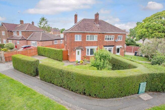 3 Bedroom Semi Detached House For Sale In West Glebe Road Corby Nn17