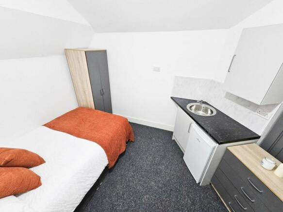 6 Bedroom Terraced House For Sale In 20 Net Yield Frances Road