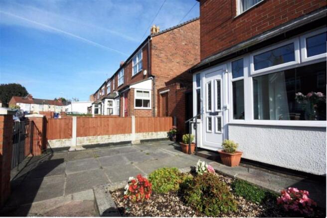 2 Bedroom Terraced House For Sale In Roland Avenue Haresfinch St