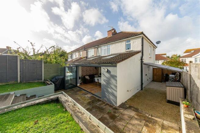 3 Bedroom Semi Detached House For Sale In Greenfield Avenue Westbury