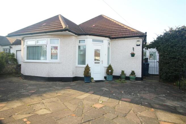 3 Bedroom Detached Bungalow For Sale In Downs Avenue Pinner Ha5