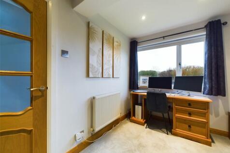 Properties For Sale in Thorne | Rightmove