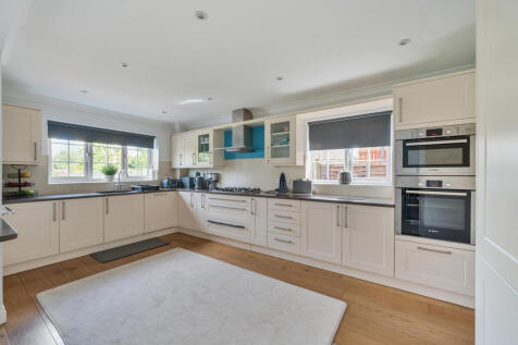 Properties For Sale in Tidmarsh | Rightmove