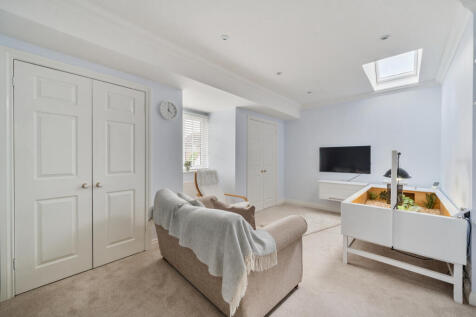 Properties For Sale in Tidmarsh | Rightmove