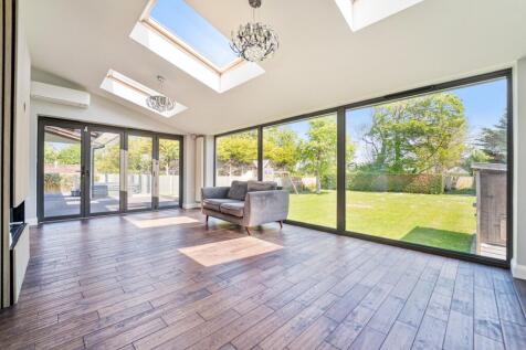 Properties For Sale in Berrow | Rightmove