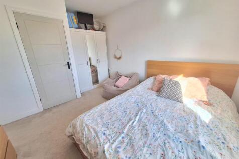 Properties For Sale in Rillington | Rightmove