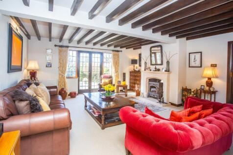 Properties For Sale in Cross In Hand | Rightmove