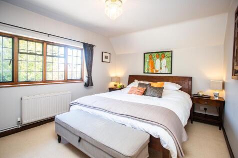 Properties For Sale in Cross In Hand | Rightmove