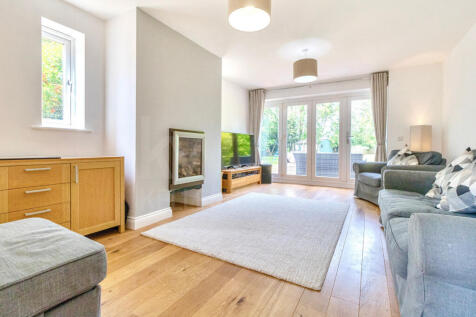 Properties For Sale in Hackleton | Rightmove