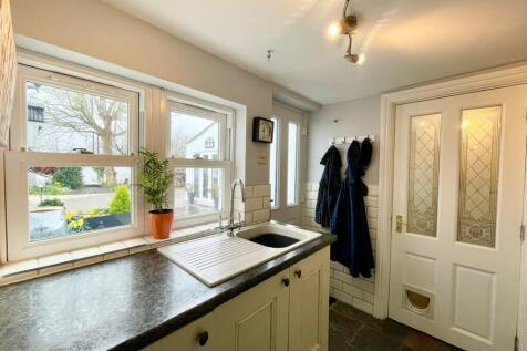 Properties For Sale in Finningley | Rightmove