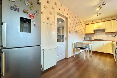 Properties For Sale in Banknock | Rightmove