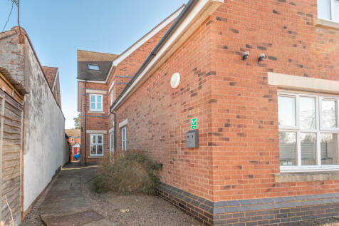 Properties To Rent in Redditch | Rightmove