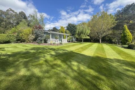 Properties For Sale in Woodbridge | Rightmove