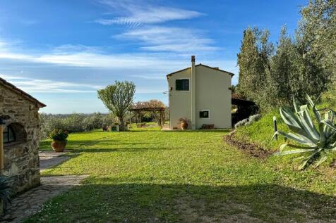 Properties For Sale in Italy | Rightmove