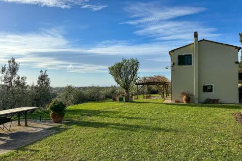 Properties For Sale in Italy | Rightmove
